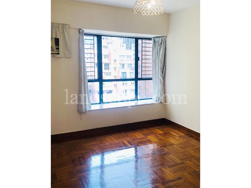 Elegant Terrace | Midlevels West | Landscope Realty Limited